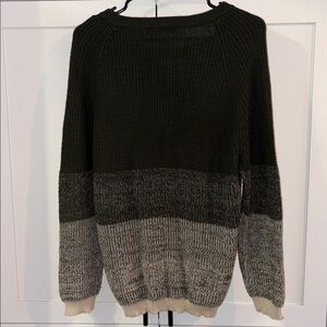 ANDREE BY UNIT | Sweaters | Andree By Unit Black And Gray Vneck Sweater ...